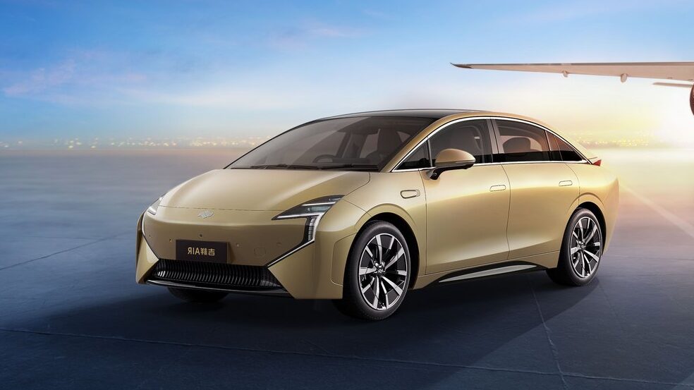 Официальные фотографии Jixiang AIR, первой модели от Jixiang Automobile ...